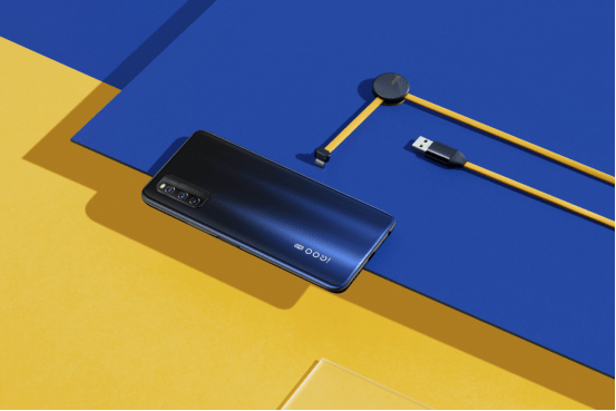 53万跑分、天玑1000 Plus加持，iQOO Z1售价2198元起_搜狐汽车_搜狐网