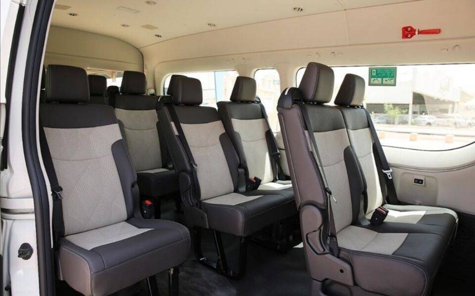 全新丰田大海狮MPV亮相！高顶造型+2.8T动力，实用大空间最给力！_搜狐汽车_搜狐网