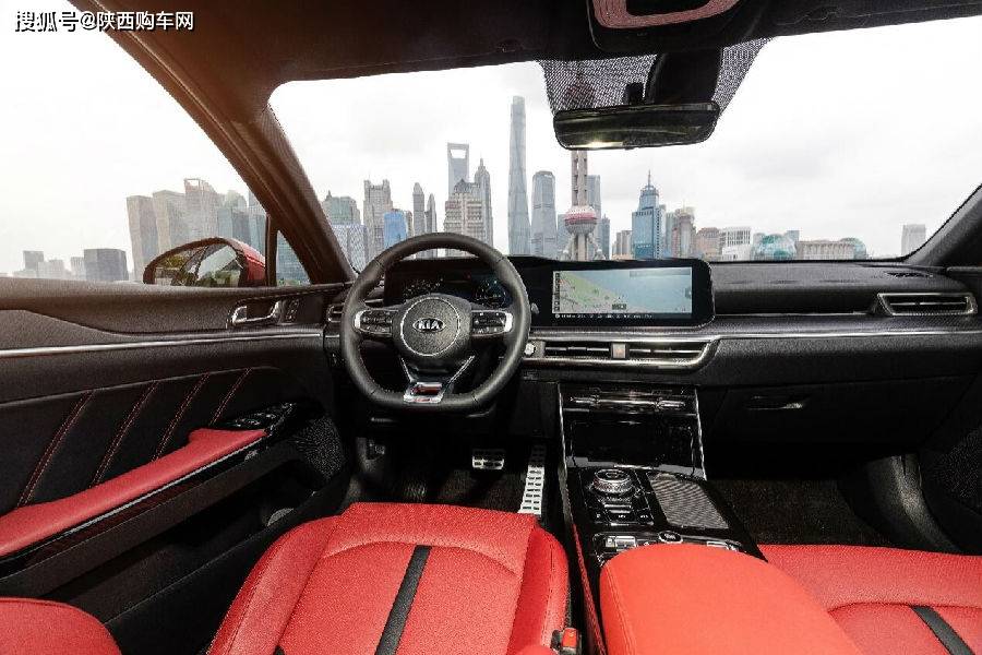 彰显起亚设计美学！东风悦达起亚凯酷（ALL NEW K5）国产版炫丽亮相_搜狐汽车_搜狐网