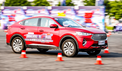 拼的是青春、比的是实力，网友被2021款哈弗F7x折服了_搜狐汽车_搜狐网