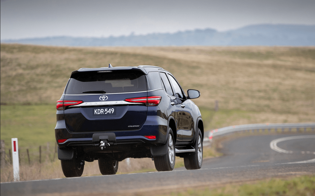 普拉多继任者？丰田Fortuner实车亮相，搭2.8T柴油机_搜狐汽车_搜狐网