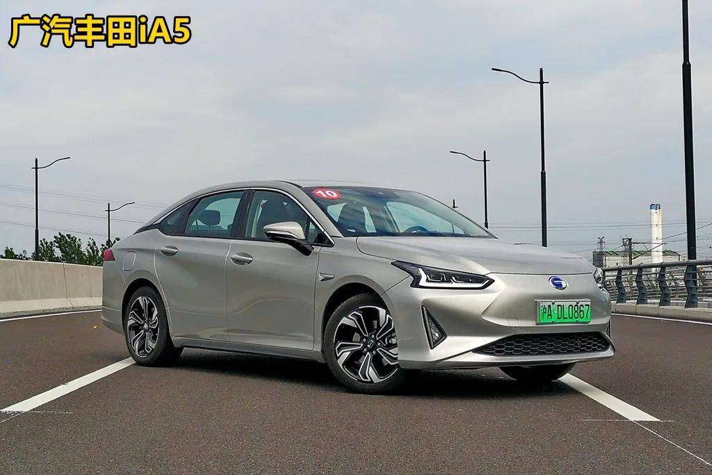 如果价格差不多，广汽丰田iA5和广汽新能源埃安S怎么选？_搜狐汽车_搜狐网