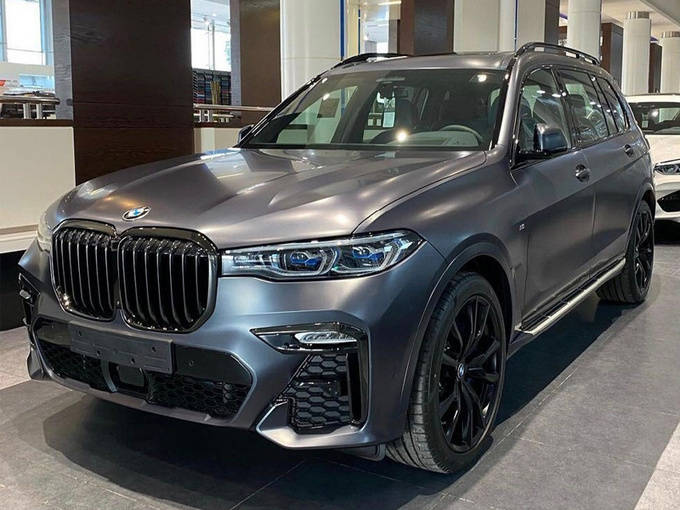 宝马X7暗影版进店实拍！搭4.4T+8AT，熏黑套件回头率更高_搜狐汽车_搜狐网