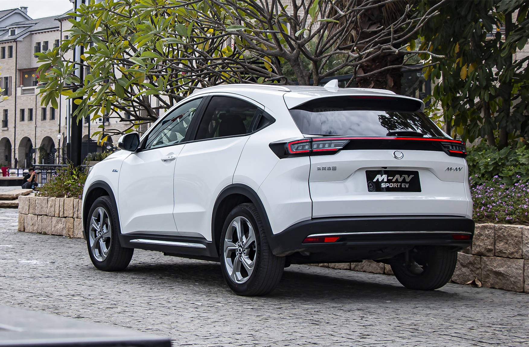 本田M-NV上市，纯电续航480公里，换个车标能多卖5万！_搜狐汽车_搜狐网