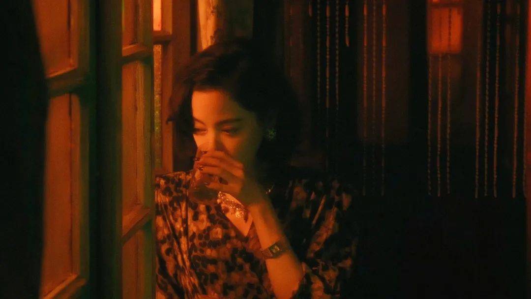 辛芷蕾：拍了《繁花》，我才意识到自己绝美 -6parkbbs.com