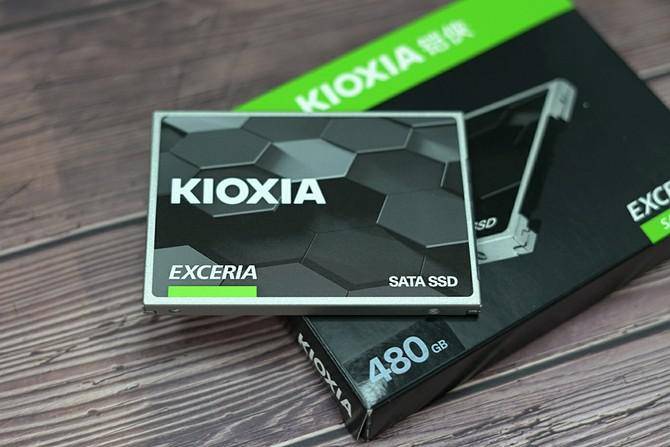 外观升级性能依旧 铠侠（原东芝存储）TC10 480G SSD评测_搜狐汽车_搜狐网