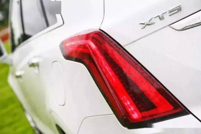 【凯迪拉克 河北一号店】凯迪拉克XT5，2.0T+9AT，8秒破百，空间大操控好_搜狐汽车_搜狐网