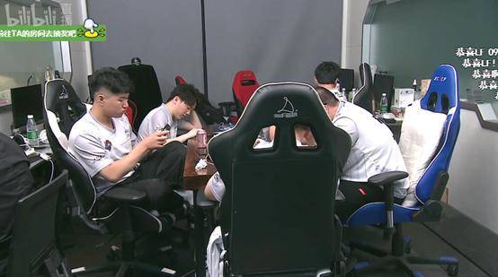 OPL暑期赛620开赛，RushB首秀引发全民关注，OPL老牌劲旅再掀洪流_战队