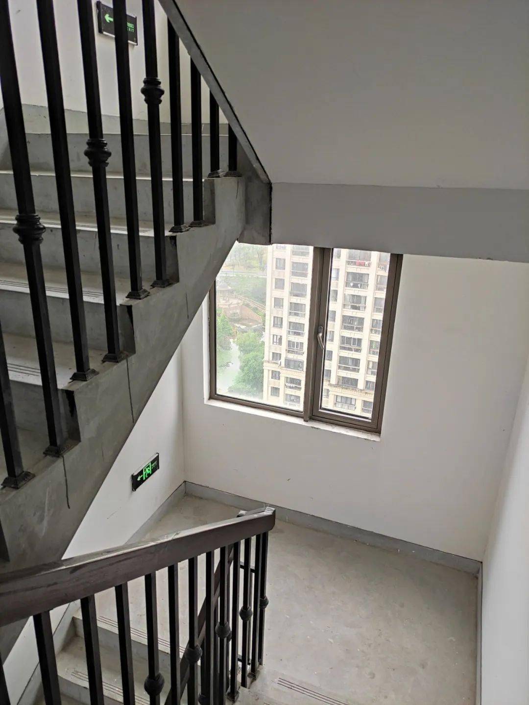 【样张实拍】Redmi10X、荣耀X10、K30 5G相机样张实拍对比_搜狐汽车_搜狐网