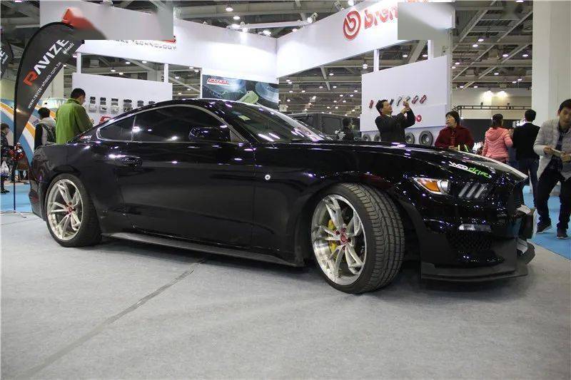 【老朋友】轮毂潮牌 RAVIZE连续4年签约GT Show_搜狐汽车_搜狐网