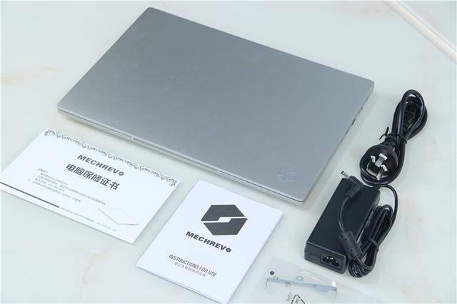 办公游戏全能，十代酷睿 + MX350 不足 4K，机械革命 S2 体验_笔记本