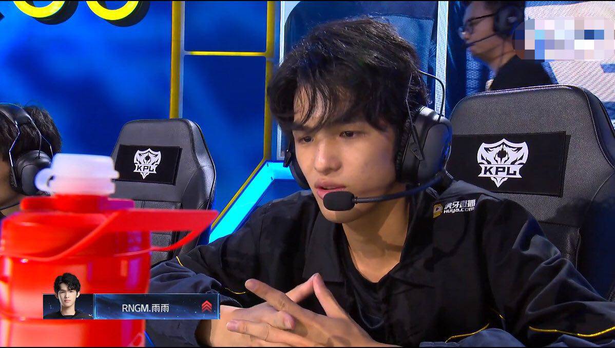 KPL：hero大比分拿下胜利，RNGM艰难取下二连胜，ES豪取首胜！_比赛