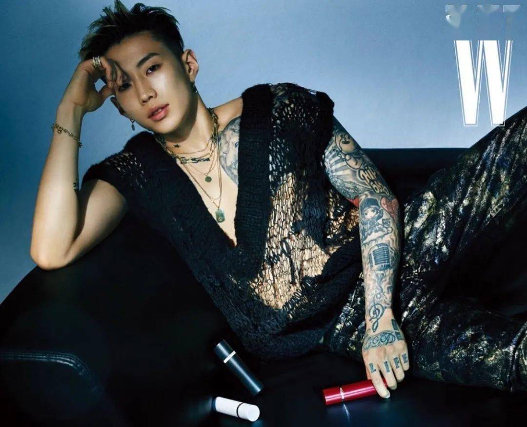潮流 丨 朴宰范亲自读网友推特：“我无法停止想着Jay Park 的胸部”，直呼害羞！-搜狐大视野-搜狐新闻