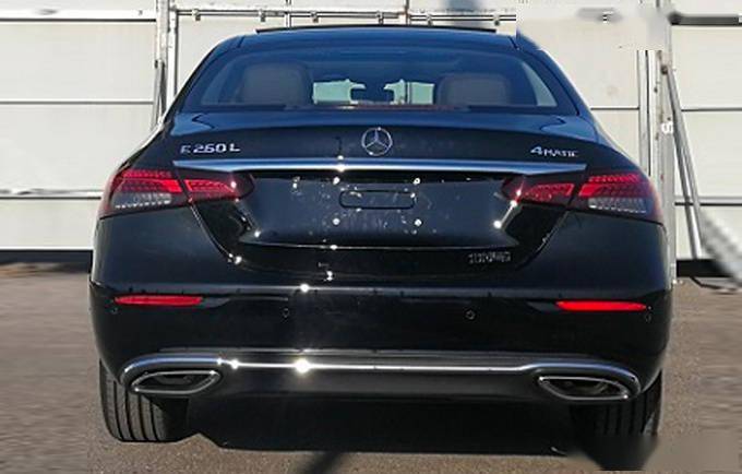 奔驰新款E级入门版取消1.5T 换搭GLC同款2.0T_搜狐汽车_搜狐网