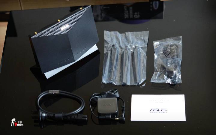 续写86U神话？新一代华硕RT-AX86U巨齿鲨WiFi 6电竞路由评测-搜狐大视野-搜狐新闻