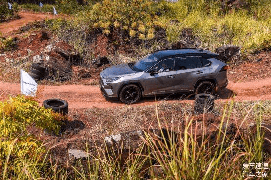 混动车不和性能说再见，一文读懂电子四驱（E-Four）有多强_搜狐汽车_搜狐网