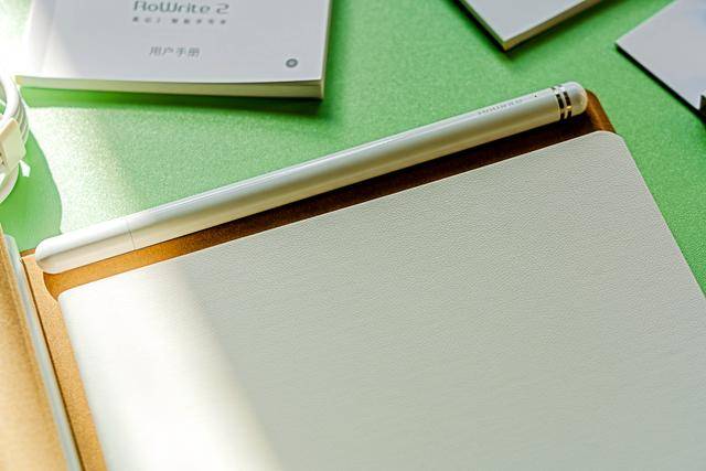 柔宇智能手写本RoWrite 2体验：传统与科技的完美结合_笔记本
