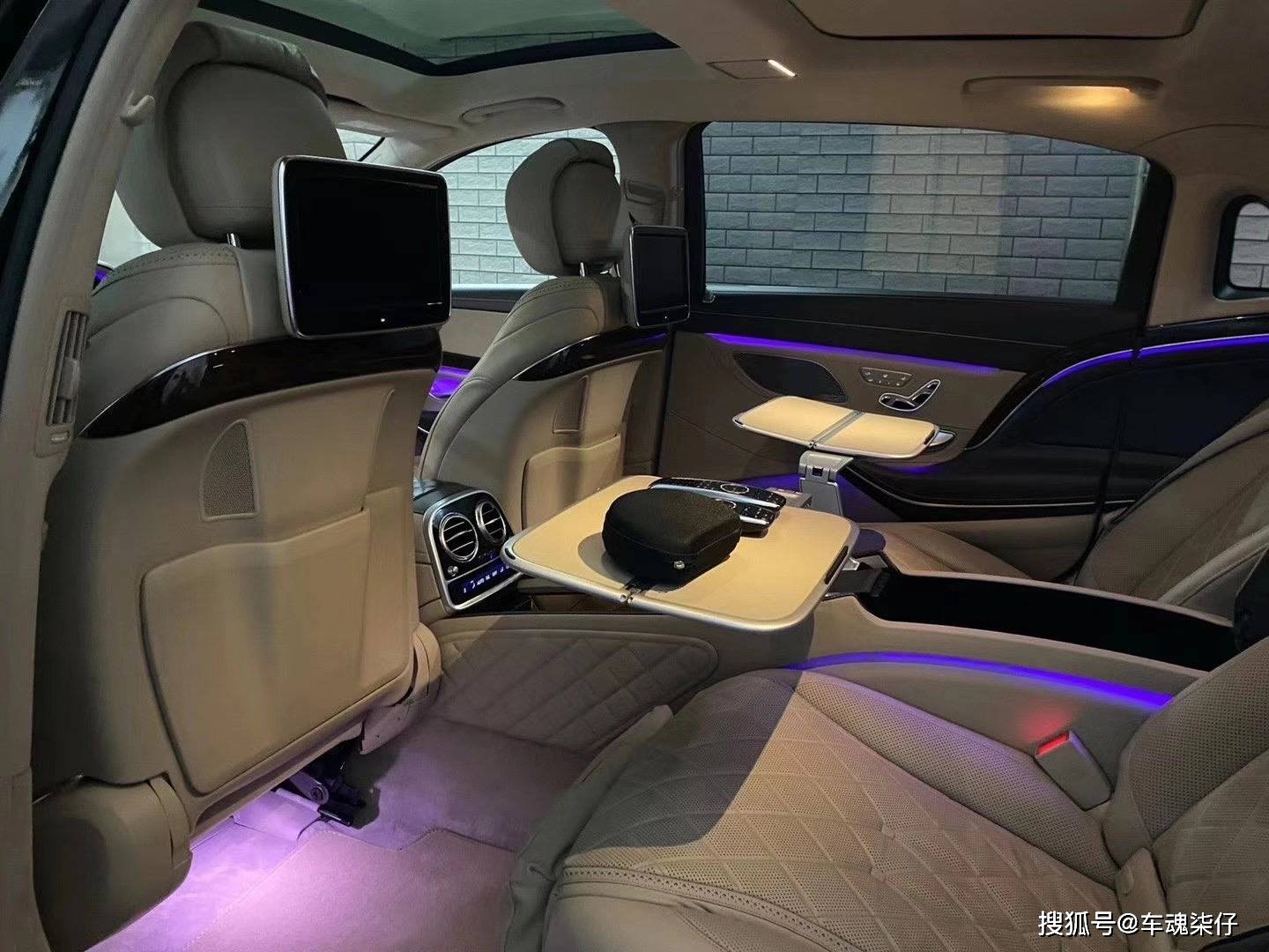 豪华奢侈，20款迈巴赫S450典藏版改四座“头等舱”_搜狐汽车_搜狐网