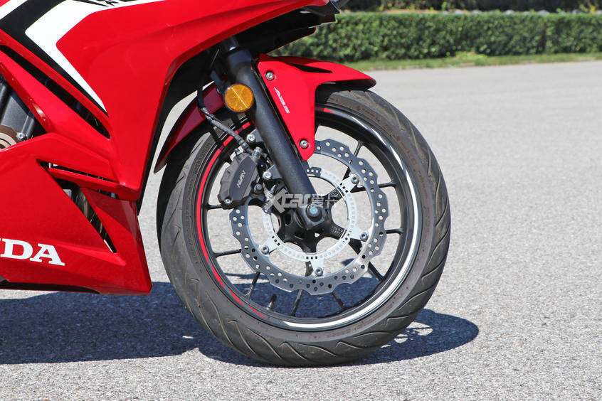 试驾本田CBR500R 新手入门的高端选择_搜狐汽车_搜狐网