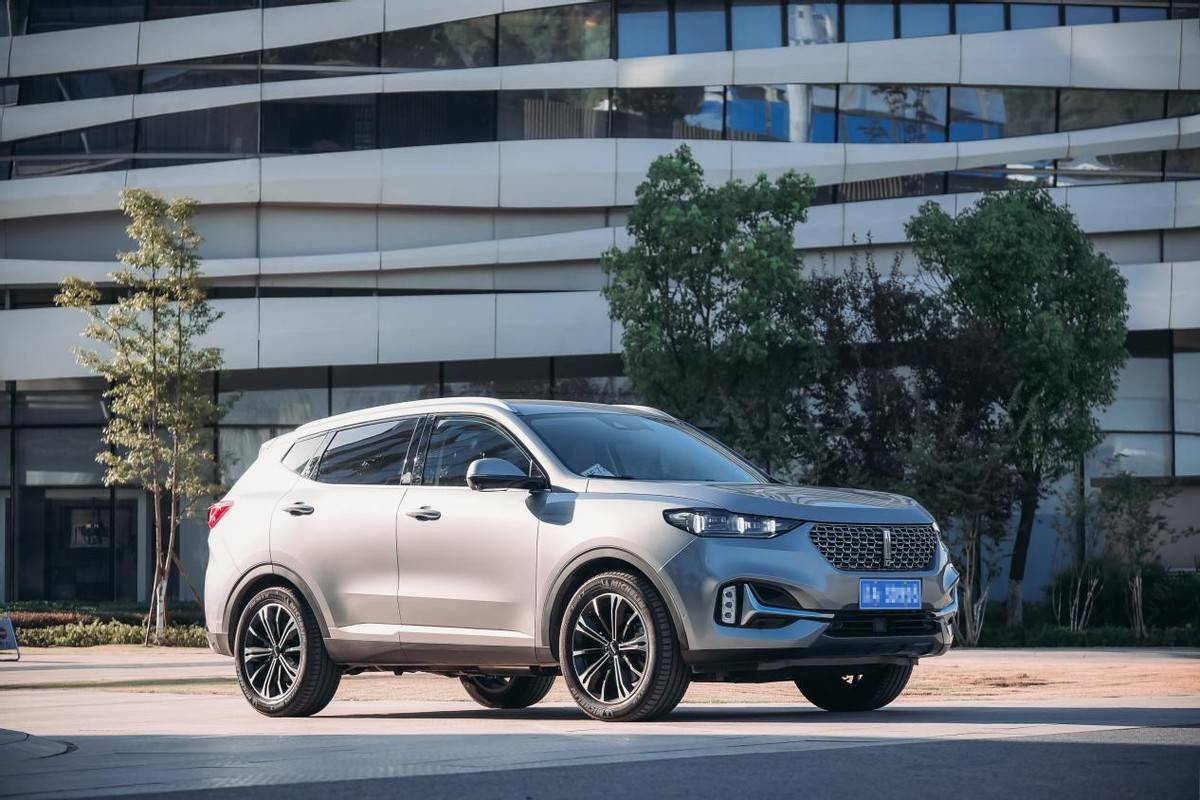 家用汽车首选对比贴！WEY VV6杠上长安UNI-K_搜狐汽车_搜狐网