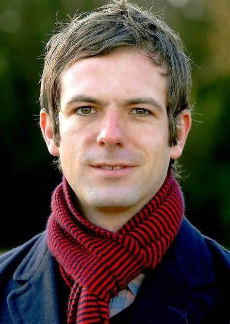 英格兰排名第4的公爵，儿子比父亲早亡经常发生，如何世袭爵位？_格拉夫顿