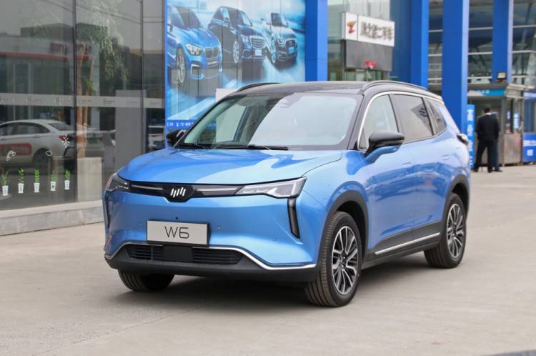 首款无人驾驶量产车 威马W6售16.98万元起_搜狐汽车_搜狐网