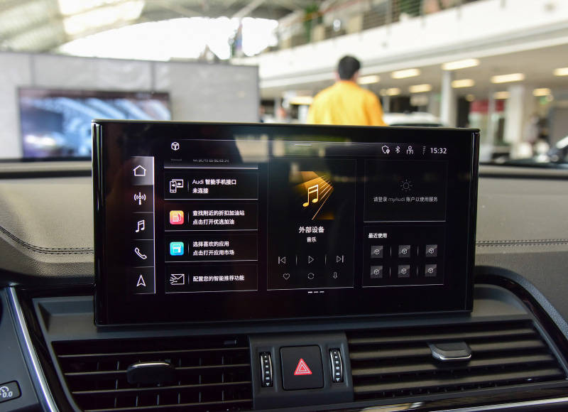 增配涨价，升级10.1英寸大屏，新款奥迪Q5L到底香不香？_搜狐汽车_搜狐网