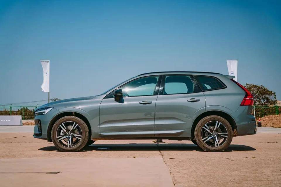 体验新款沃尔沃XC60：BBA之外首选？_搜狐汽车_搜狐网