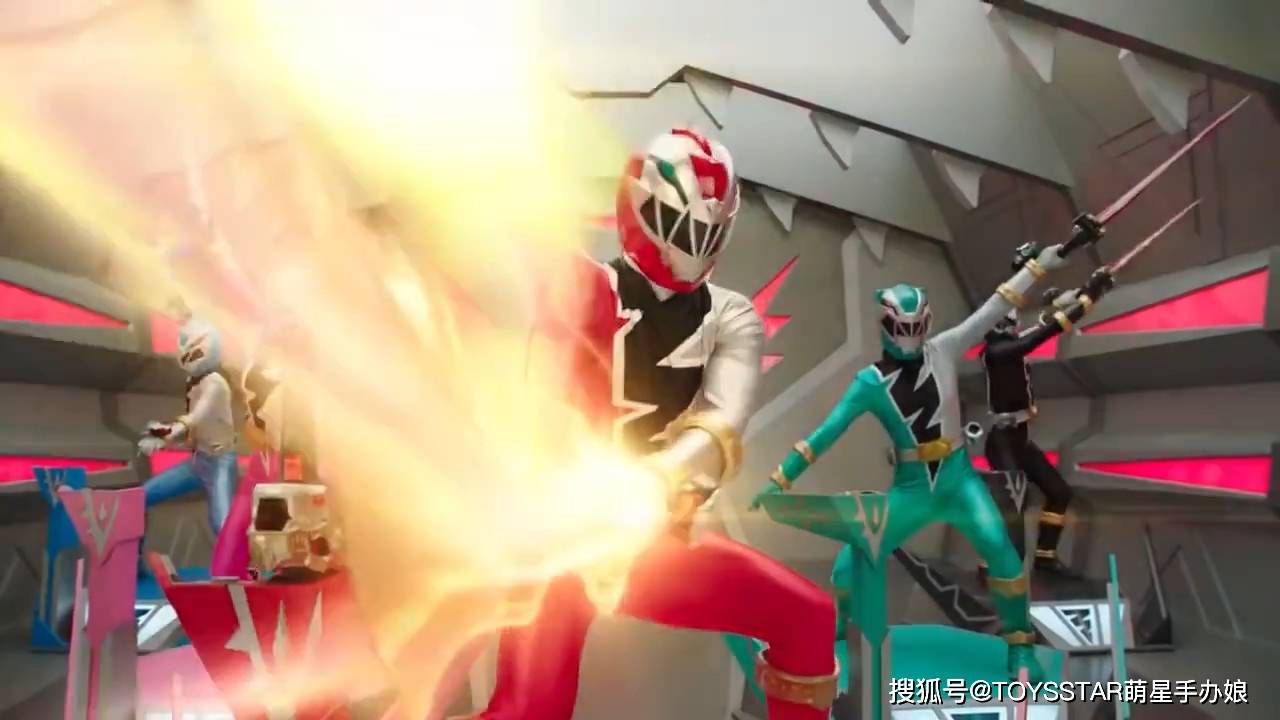 《超凡战队》Power Rangers Dino Fury 新的强敌登场！_Solon