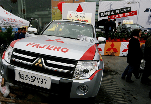 山猫PAJERO一步到位的动力升级。V97搭配HKS为山猫正名_搜狐汽车_搜狐网