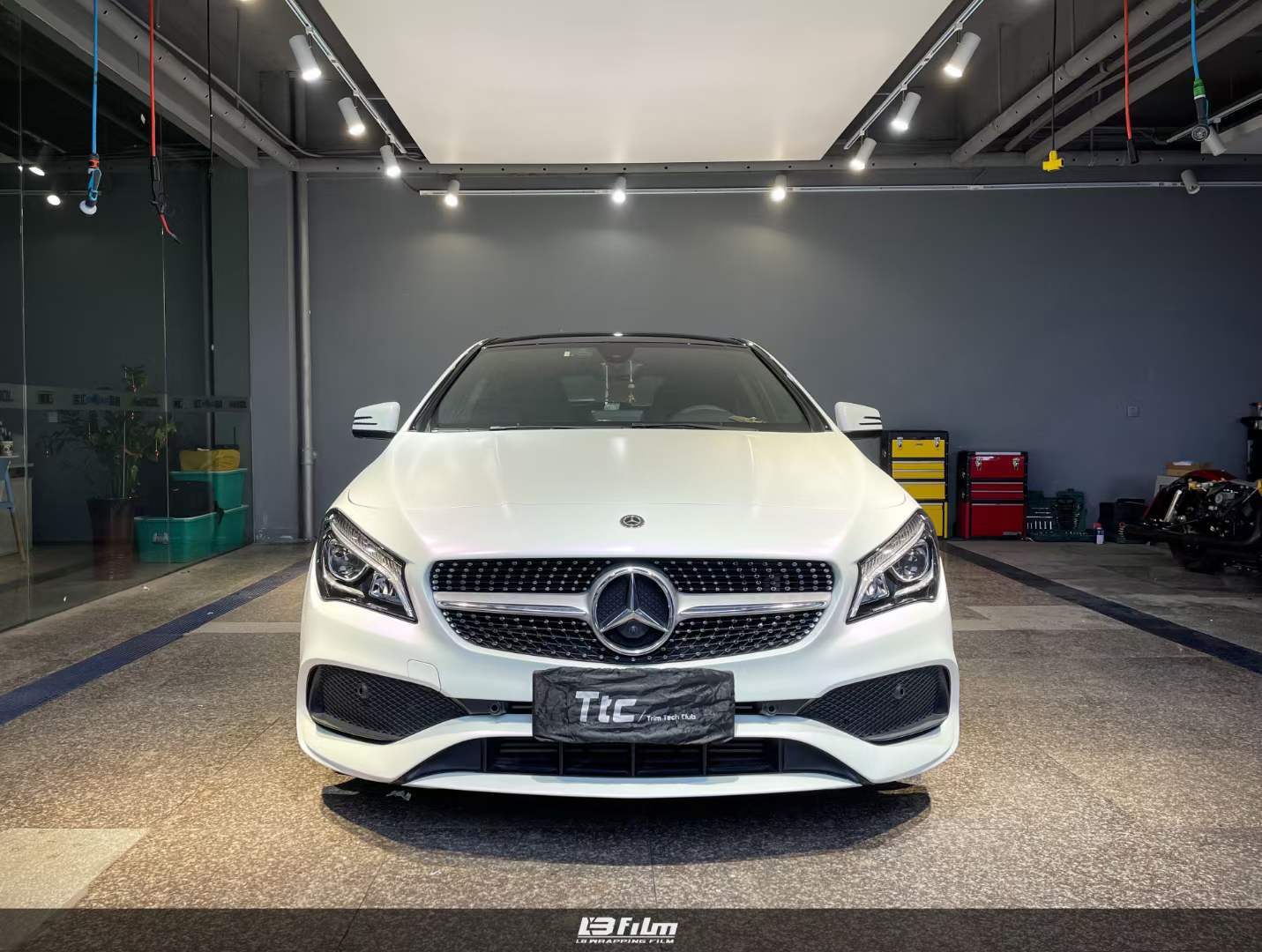 LB FILM：奔驰-CLA贴膜LB改色膜电光白变紫_搜狐汽车_搜狐网