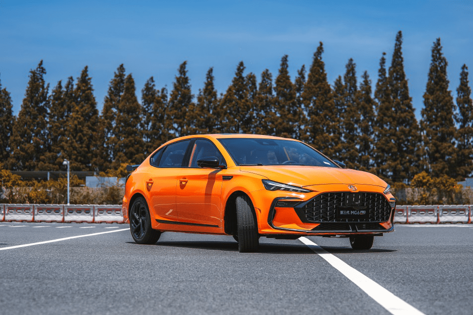 依旧主打运动 第三代MG6 PRO正式开启预售_搜狐汽车_搜狐网