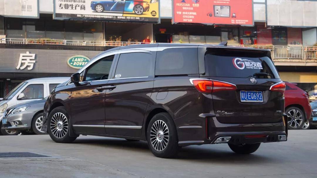 别克·GL8653T2020款搭配六片装奥克福铂金电镀雨挡_搜狐汽车_搜狐网