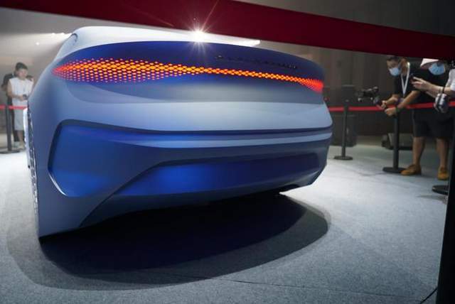 未来感十足 比亚迪ocean-X概念车正式亮相_搜狐汽车_搜狐网