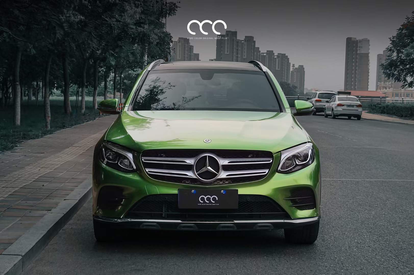 奔驰GLC260全车漫彩改色膜曼巴绿_搜狐汽车_搜狐网