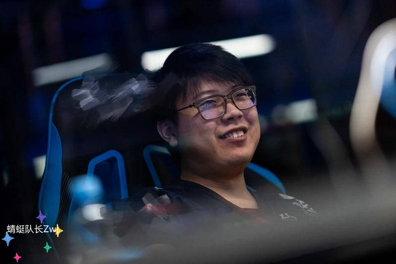 Dota2：太后ruru惨遭打脸？Chalice爆：职业选手基本没有五险一金_奖金