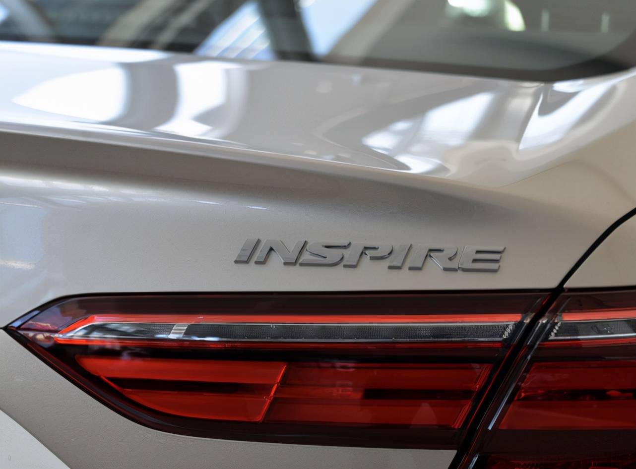 INSPIRE：叫什么不重要，重要的是我是雅阁PLUS_搜狐汽车_搜狐网