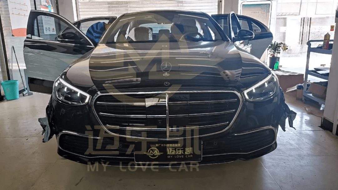 广州到店21款奔驰S400L改装主动式氛围灯+旋转高音_搜狐汽车_搜狐网