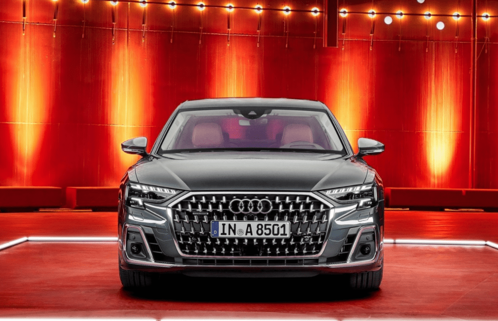 新款奥迪A8家族正式全球发布，普通版车型增加S-Line套件_搜狐汽车_搜狐网