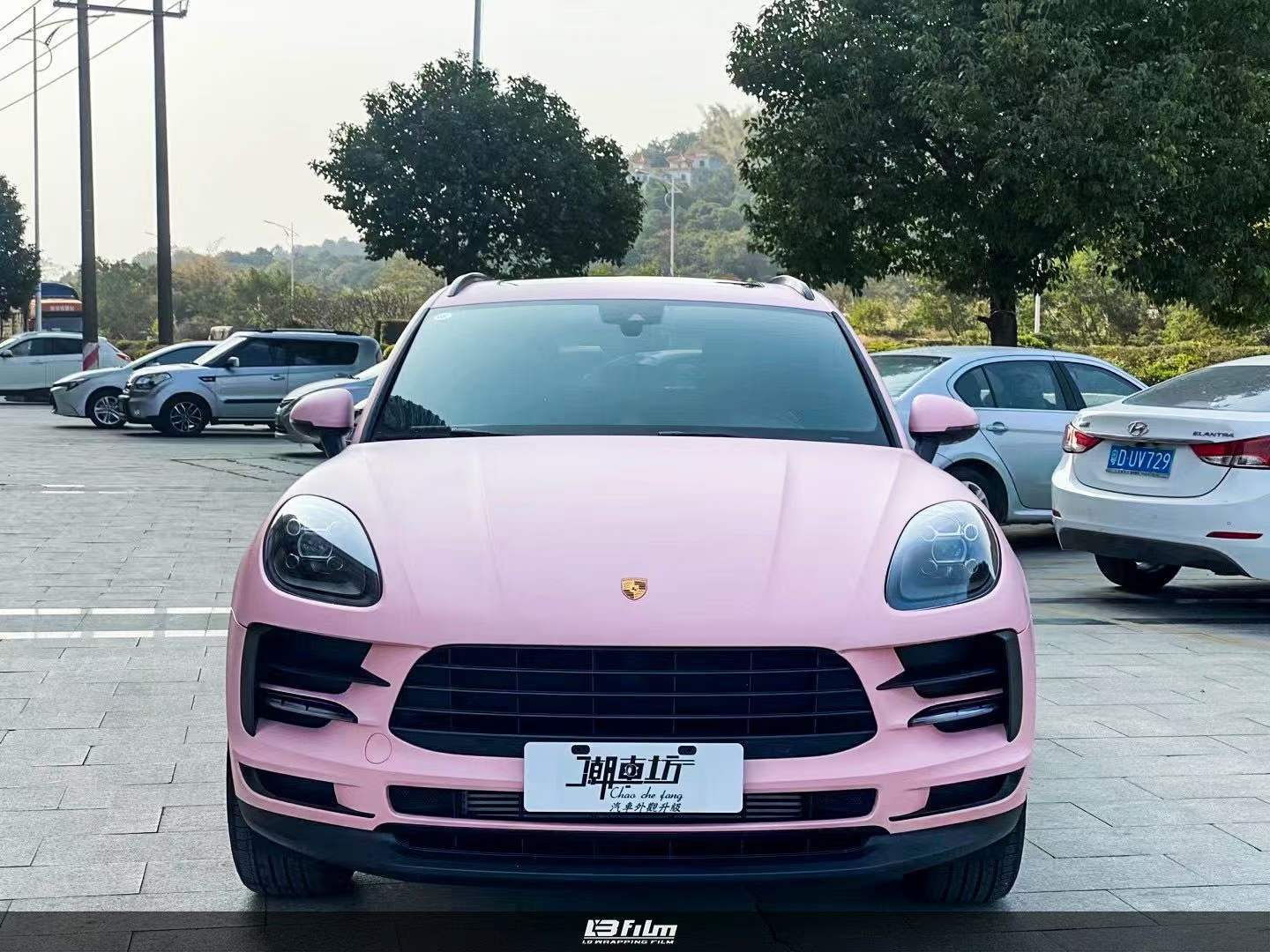 保时捷-MACAN贴膜LB改色膜消光康乃磬粉_搜狐汽车_搜狐网