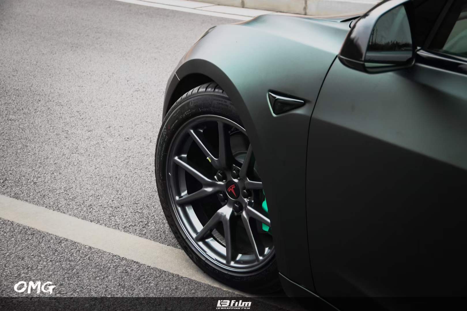 特斯拉-3汽车贴膜LBFILM改色膜-PET仙棕绿_搜狐汽车_搜狐网