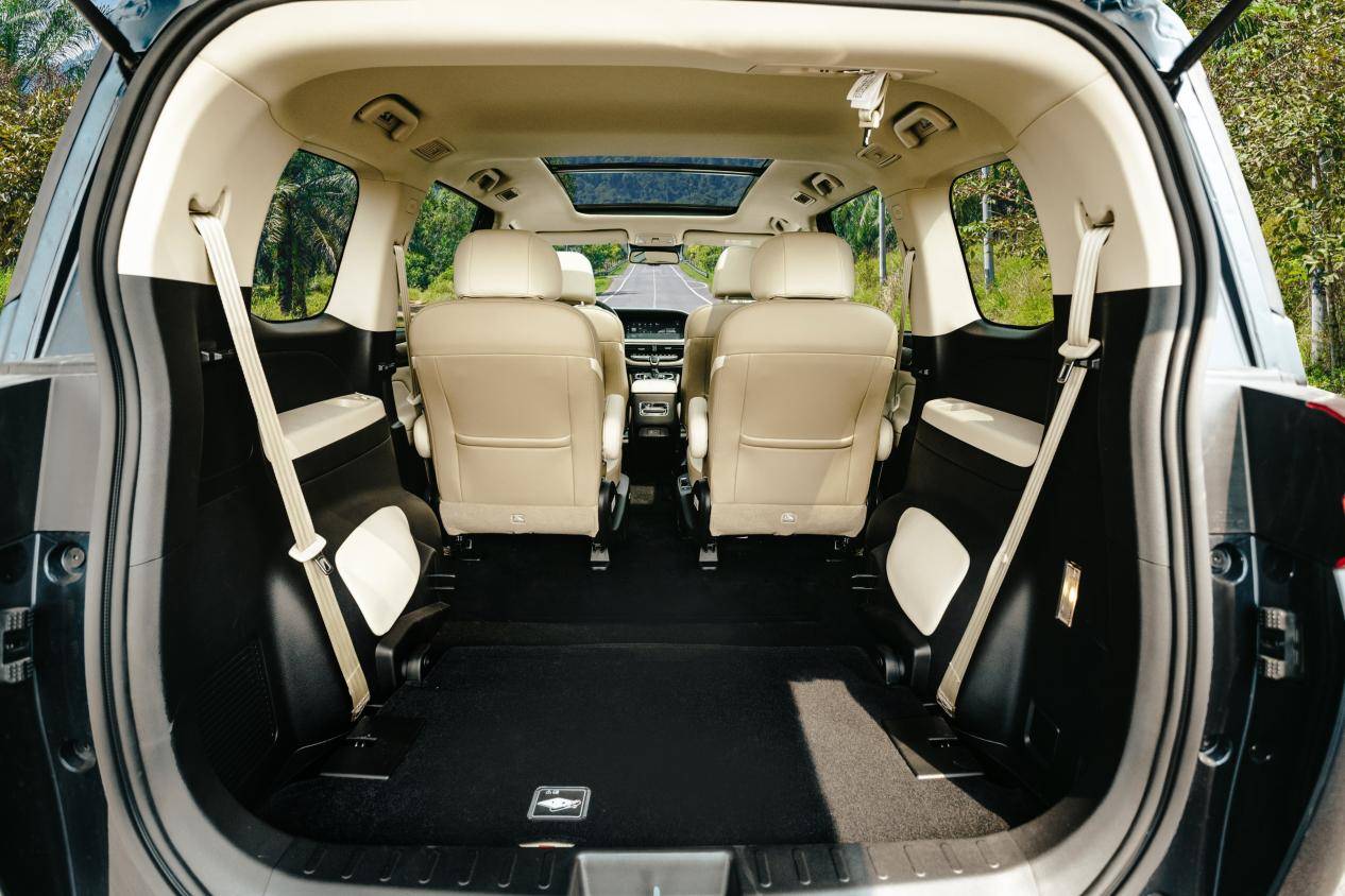 上新啦!越级空间+超低油耗,传祺M6 PRO 6AT版正式出道_搜狐汽车_搜狐网