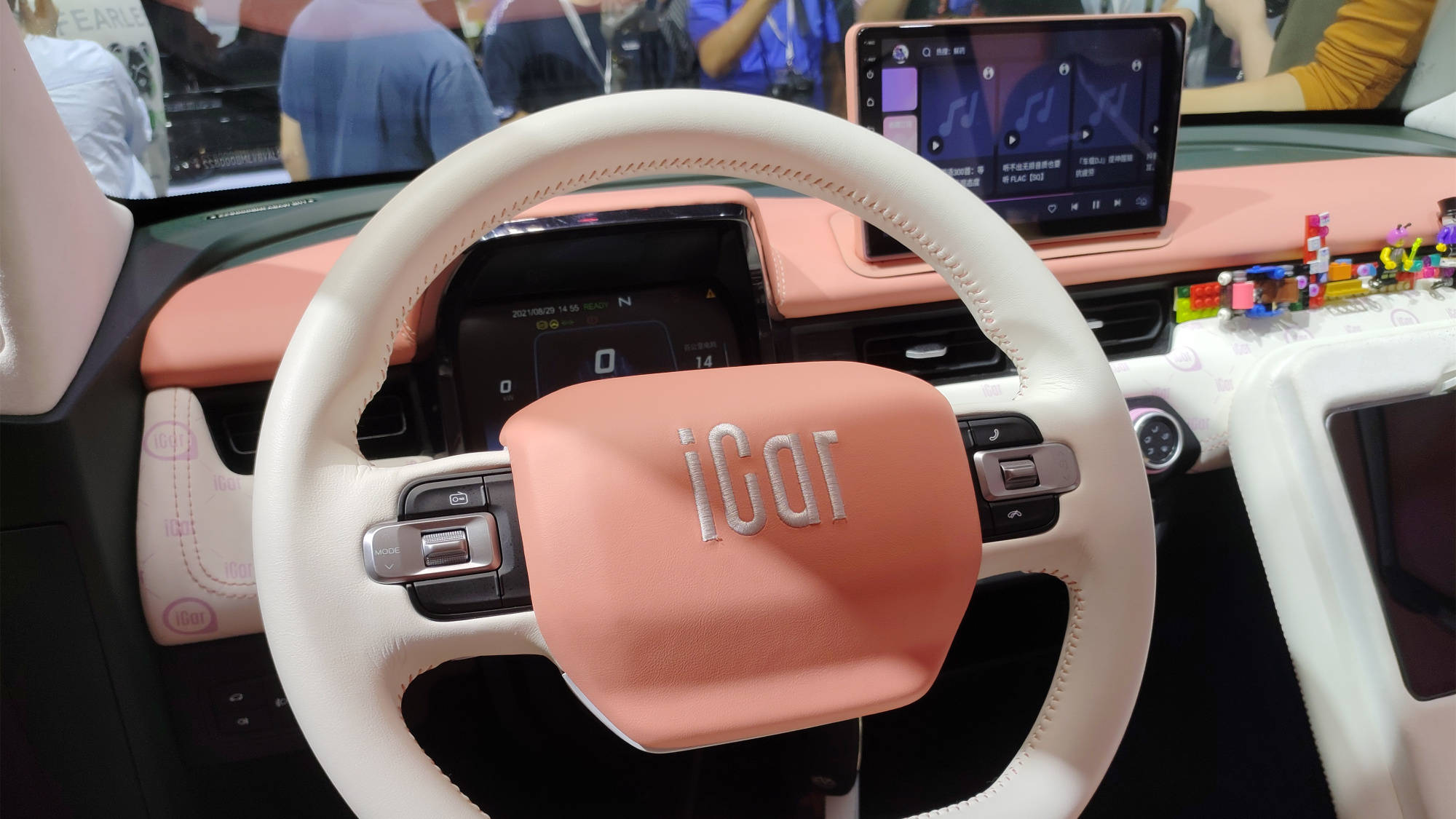 宏光MINIEV对手来了，QQ冰淇淋预售2.99万起，将12月28日上市！_搜狐汽车_搜狐网