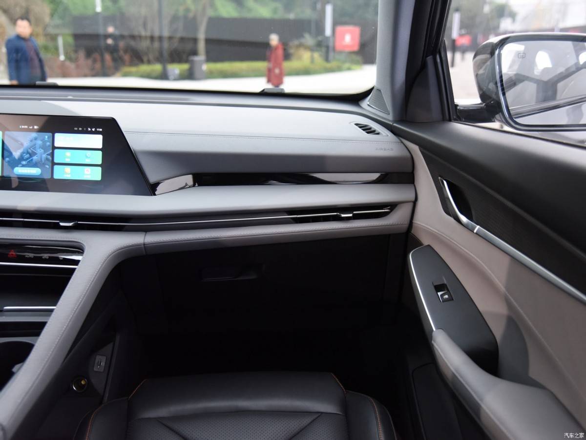 150万辆的爆款升级，第二代CS75PLUS亮相，全系8AT有诚意_搜狐汽车_搜狐网