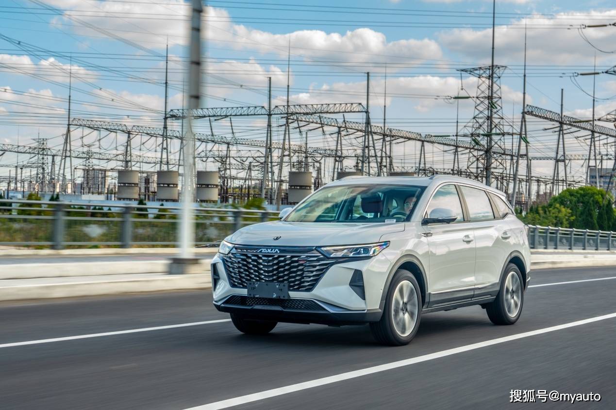 东风风神AX7马赫版对比传祺GS4，谁才是紧凑级SUV的性能担当？_搜狐汽车_搜狐网