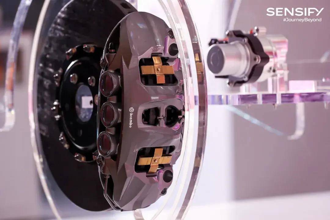 一份来自2024年的惊喜！体验布雷博SENSIFY制动系统_搜狐汽车_搜狐网