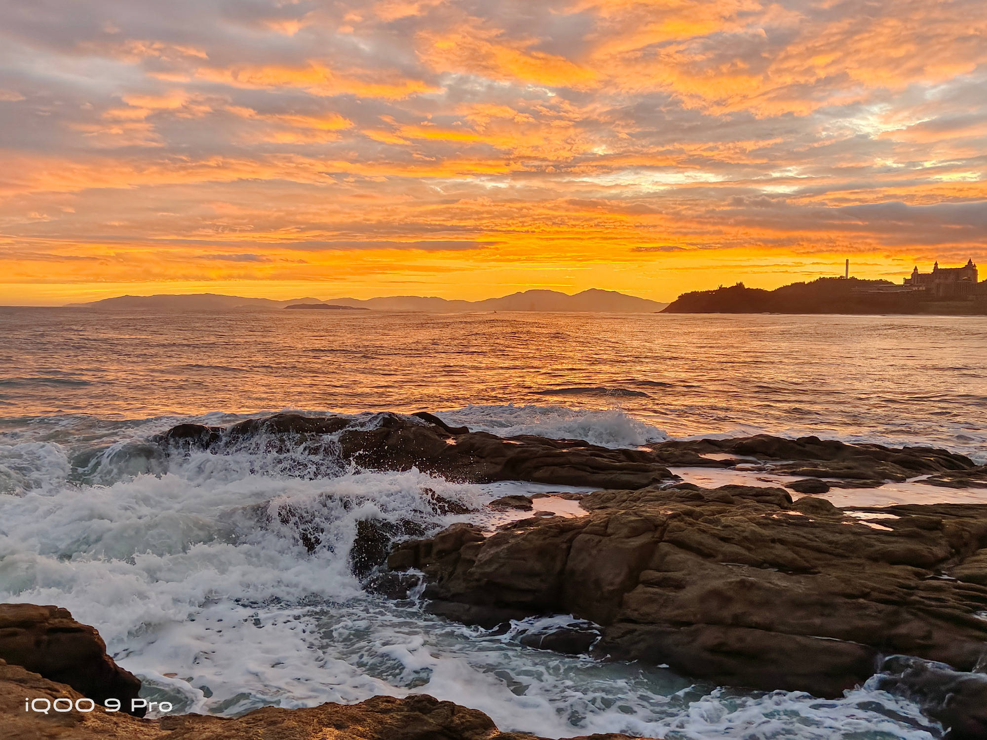 150°鱼眼样张喜人 iQOO9系列邀请函亮相 2K E5屏+LTPO2.0+首发GN5_Pro_官宣_技术