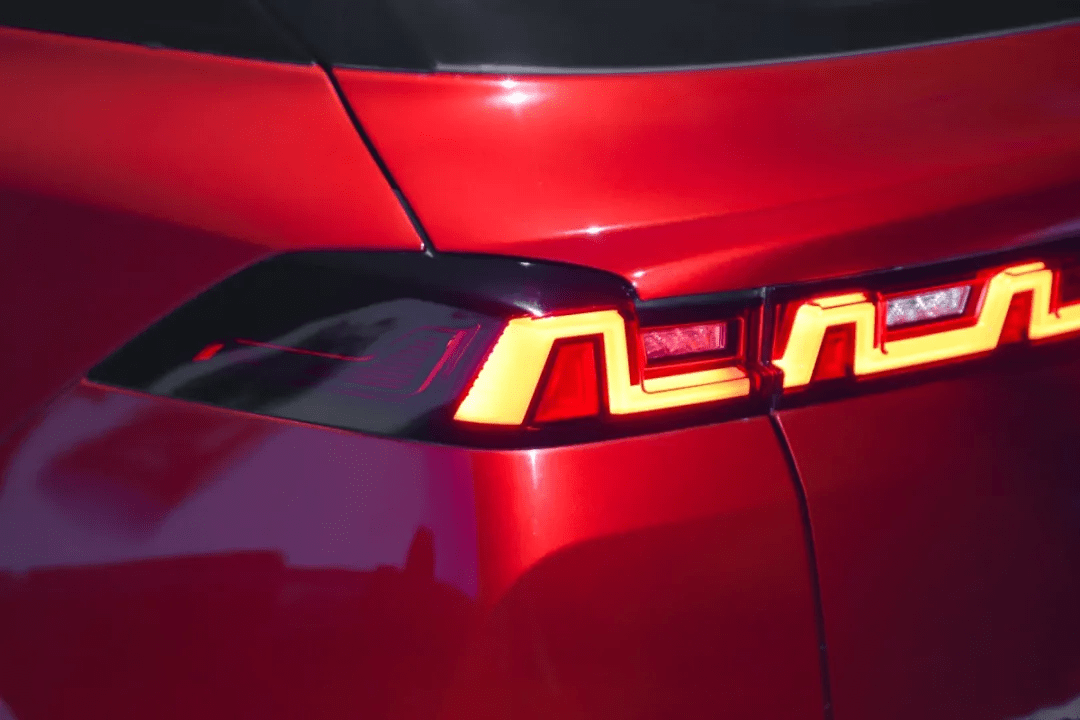 “Z世代轿跑SUV”？奔腾B70S正式开启预售_搜狐汽车_搜狐网