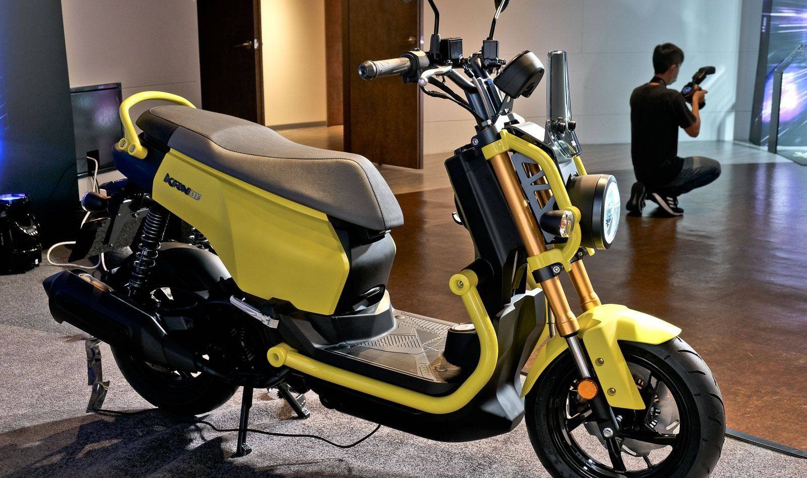 KTM设计公司打造，SYM预告灵兽家族KRN BT即将发布_搜狐汽车_搜狐网