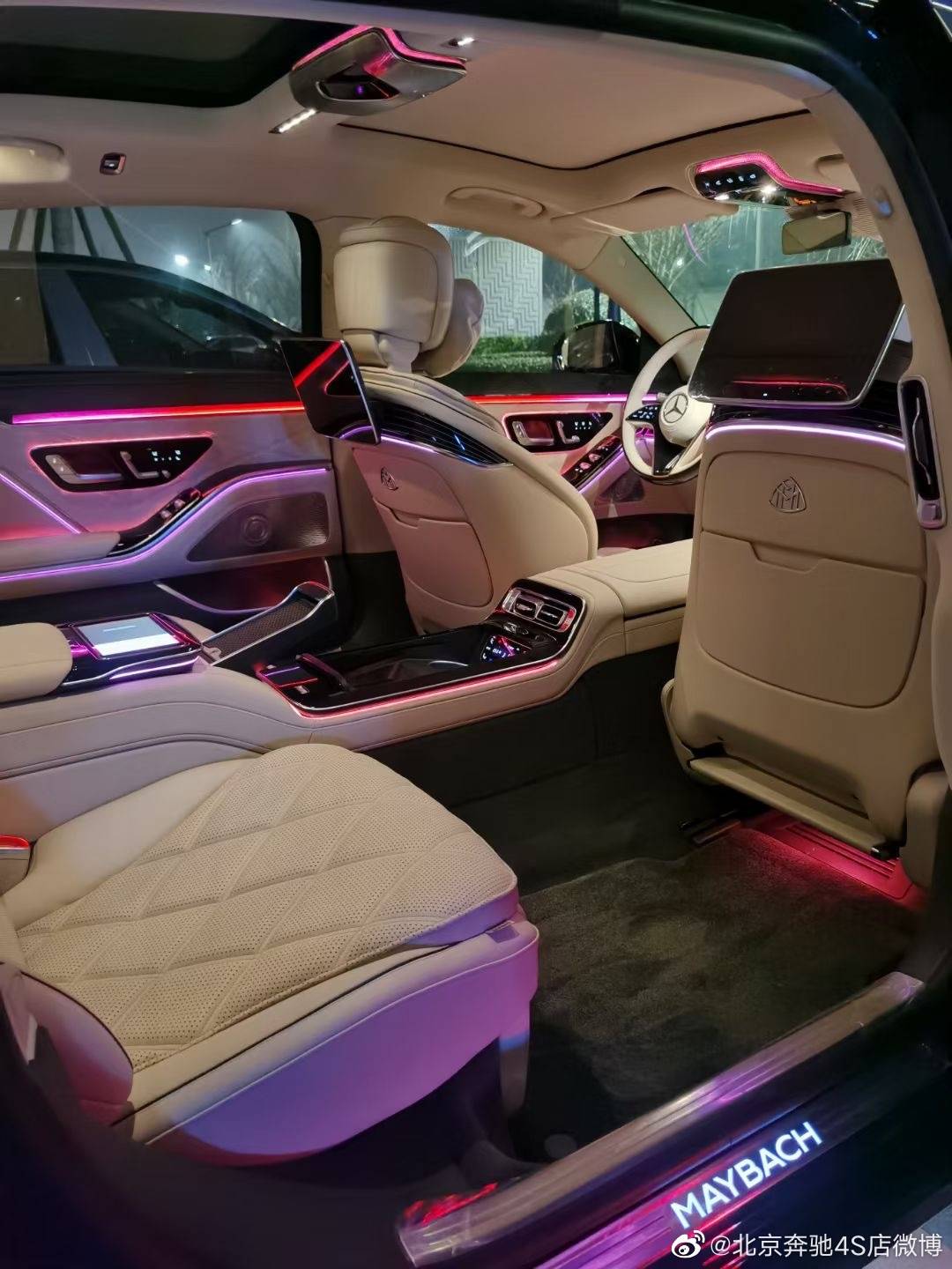 人生总要拥有一辆奔驰 2022款奔驰迈巴赫S580 S480 北京奔驰迈巴赫4S店_搜狐汽车_搜狐网